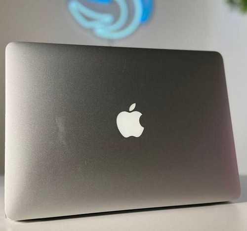 MacBook Pro 13 8/128GB