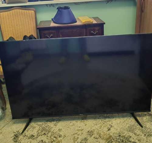 Телевизор бу Hisense 55"