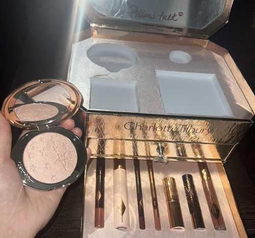 Хайлайтер Charlotte Tilbury