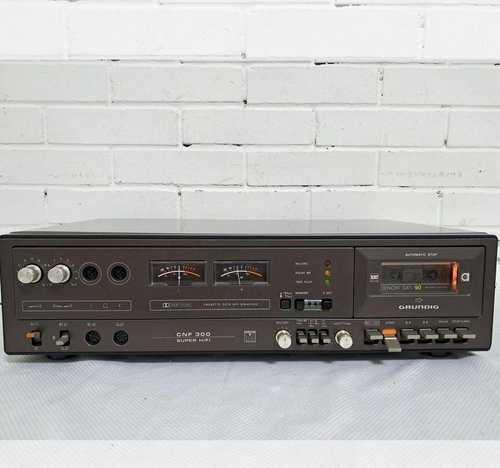 Дека кассетная Grundig CNF300, 1978г.из Европы