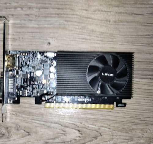 Видеокарта gt 1030 gigabyte