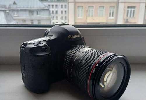 Зеркальный фотоаппарат Canon 5d mark 3 комлект