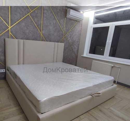 Кровать двухспальная с подьемным механизмом