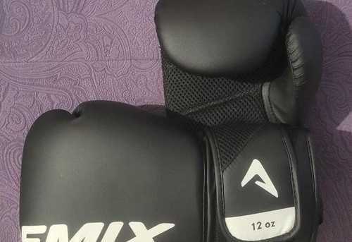 Боксерские перчатки 12 oz Demix