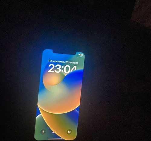 iPhone X, 64 ГБ