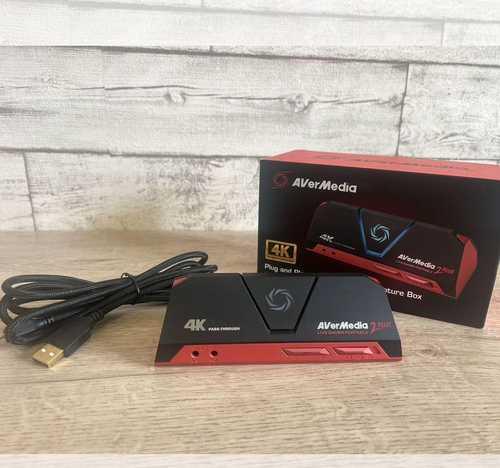 Карта видеозахвата avermedia