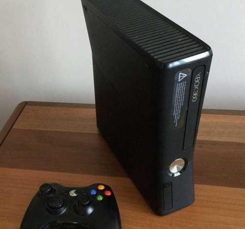 Microsoft Xbox 360 slim Прошивка: Freeboot