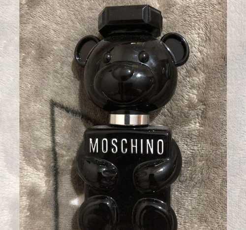 Продам духи moschino TOY BOY