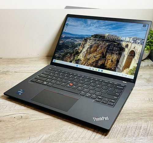 Lenovo ThinkPad T14 Gen 3 i7-12th 32GB RAM