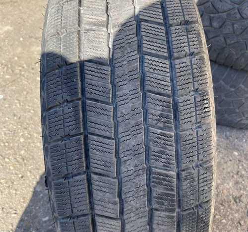 Centara Winter RX626 2.25/55 R16