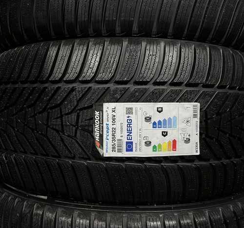 Hankook Winter I'Cept Evo 3 X W330A 285/35 R22 и 315/30 R22 107V