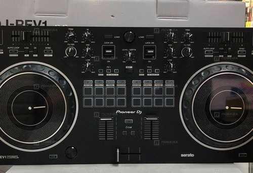 М4 DJ контроллер pioneer DDJ-REV1