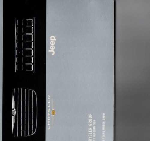 CD-ROM c фотографиями автомобилей марок chrysler и