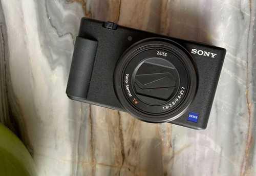 Компактный фотоаппарат sony zv1