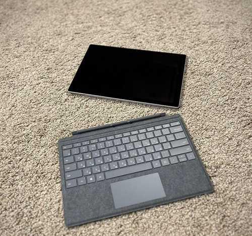 Microsoft Surface Pro 7