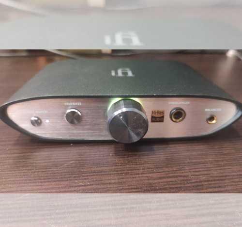 Цап и усилитель для наушников iFI Zen DAC v2