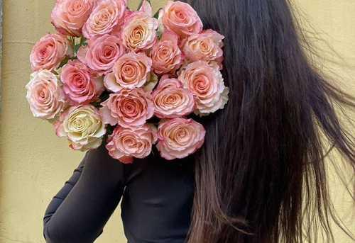 Розы персиковые эквадор 50 см