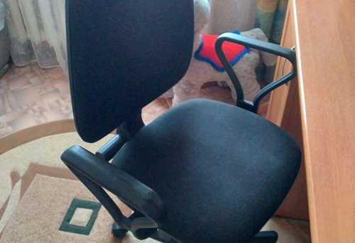 Компьютерный кресло