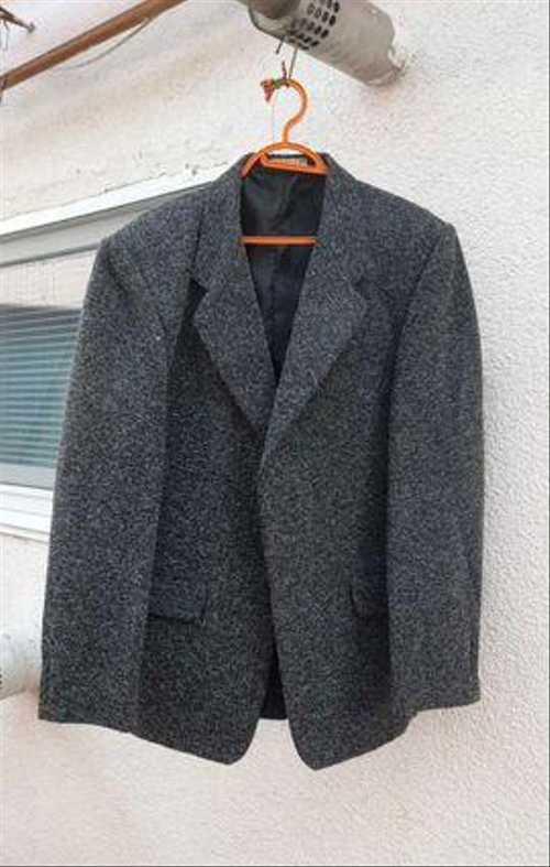 Отдам мужской пиджак
