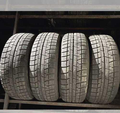 Yokohama Ice Guard IG50  205/60 R16 89N