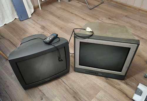 Два телевизора philips и thomson