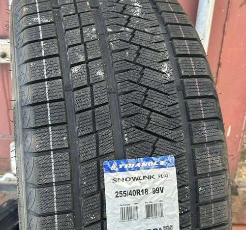 Triangle Snowlink PL02 255/40 R18 99V