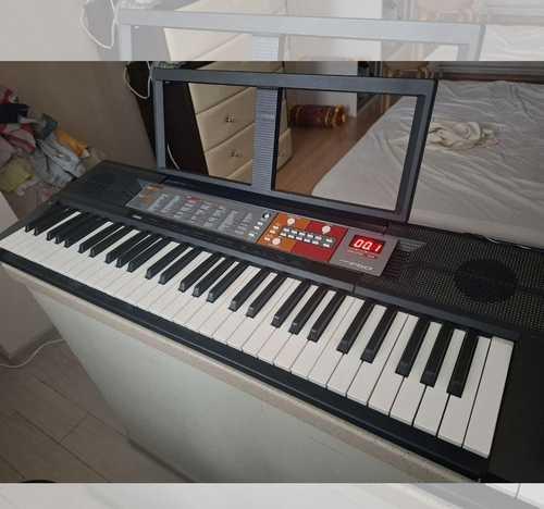 Синтезатор Yamaha PSR F50