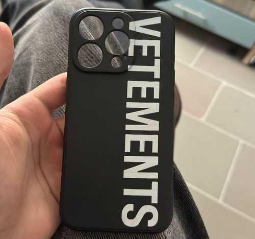 Чехол vetements iPhone 15 pro