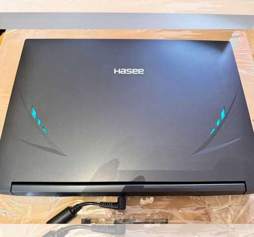 Игровой ноутбук Hasee Z8 3060, i5