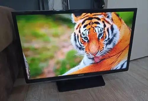 Телевизор Samsung 28 дюймов 71 см HD DVB-T2