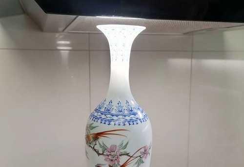Китайская старинная ваза ручной работы
