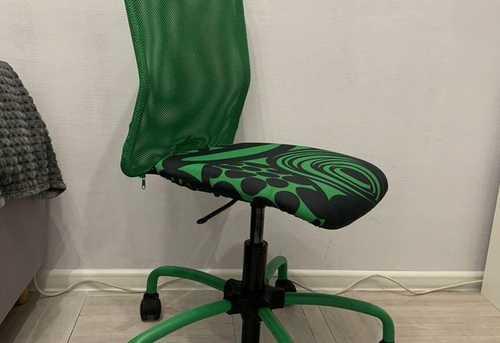 Компьютерный стул IKEA Torbjorn зеленый