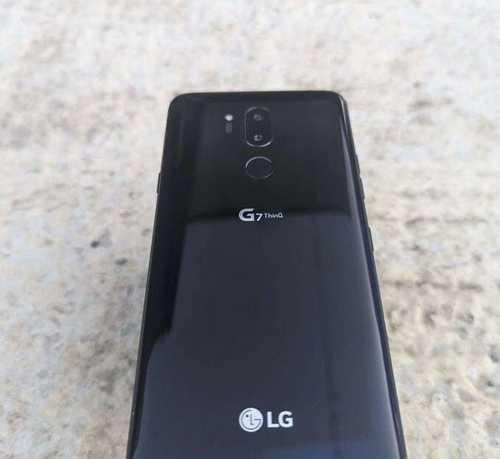 Телефон LG G7