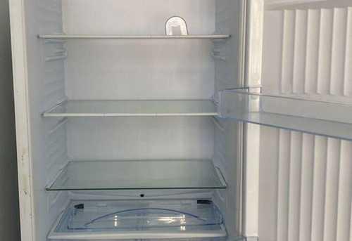 Холодильник, требует ремонта