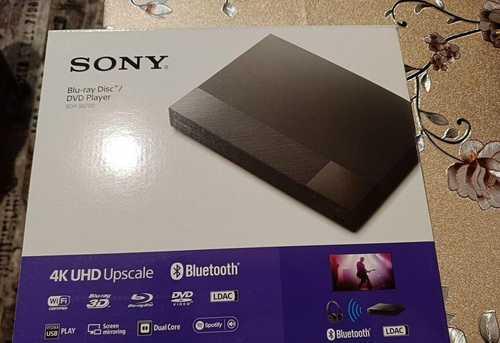 Sonyblu-ray Disc/ DVD playerbop-S6700