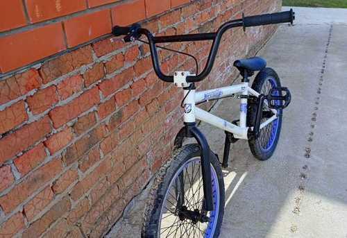 Велосипед bmx stinger graffiti