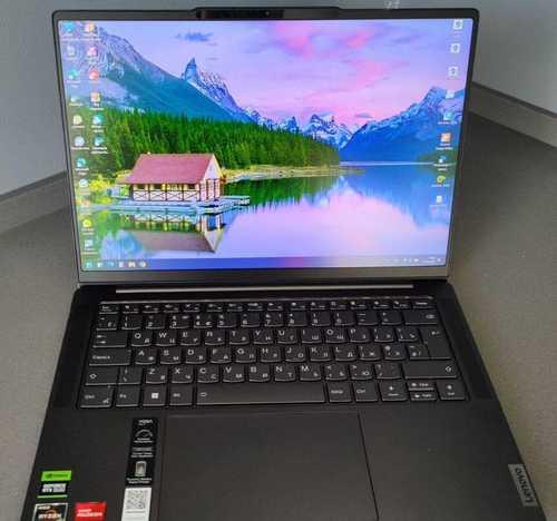 Lenovo Yoga slim 7 pro