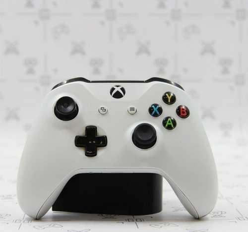 Геймпад Microsoft Xbox One Wireless Controller Whi