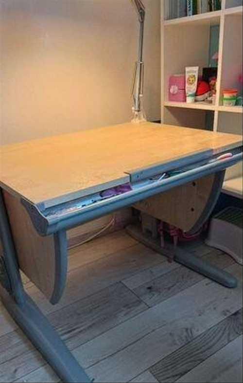 Детский письменный стол и стул растущий