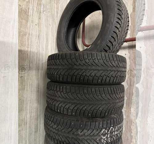 Pirelli Formula Ice 225/65 R17