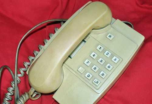 Телефон английский British Telekom ретро из СССР