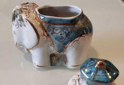 Слоник керамический для хранения чая