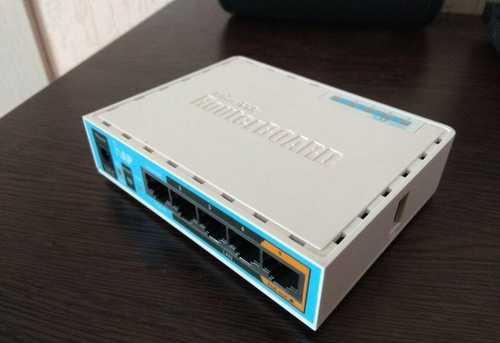 Wi-Fi роутер Mikrotik RB951Ui-2nD
