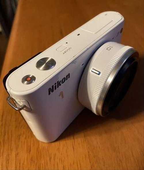 Nikon 1 J1 body