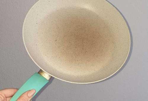 Сковорода литая диаметр 32