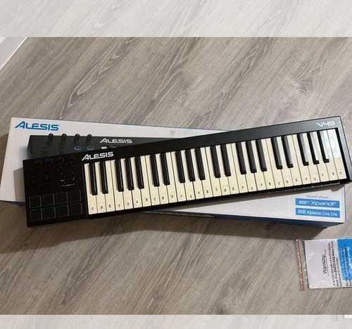 Midi клавиатура alesis v49