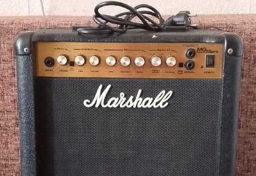 Гитарный комбоусилитель Marshall MG15DFX