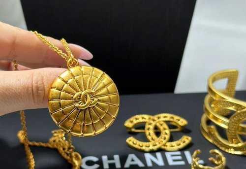 Кулон Chanel Золото