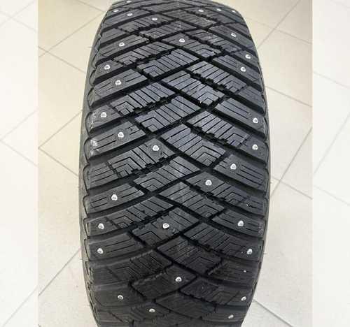 Goodyear Ultragrip Ice Arctic 225/55 R17 101T