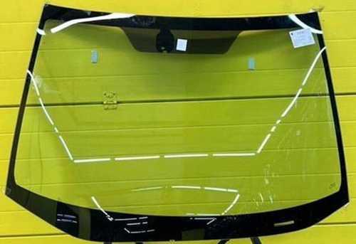 Лобовое стекло на Citroen C2